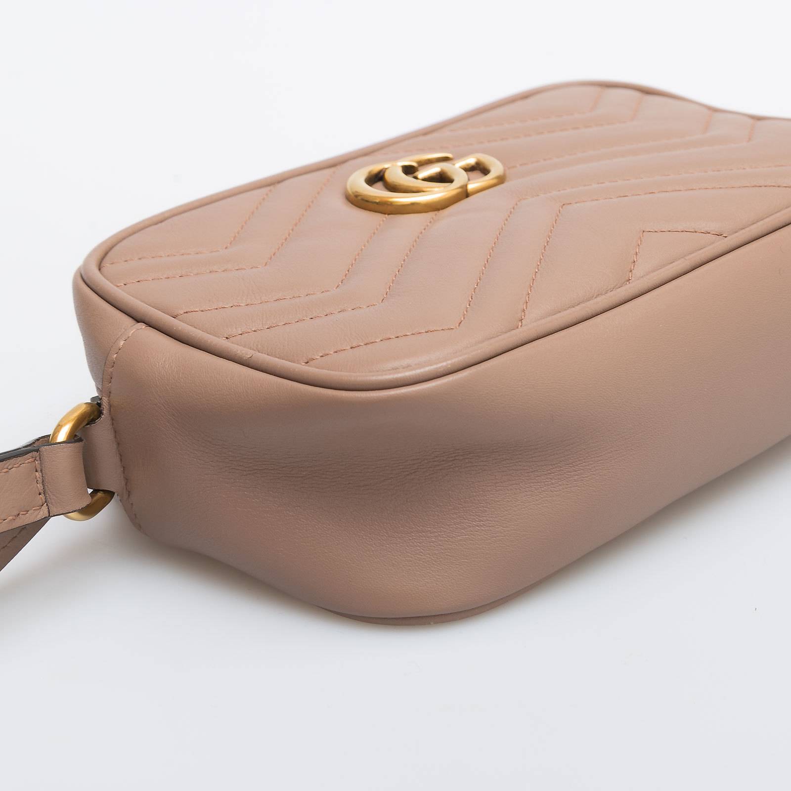 Клатч Gucci бежевый, - купить за 35000 ₽ | SFS